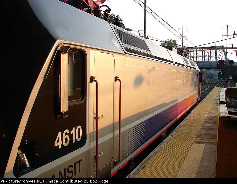 NJT 4610
